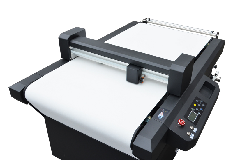 Advantages of the Flatbed Cutting Plotter